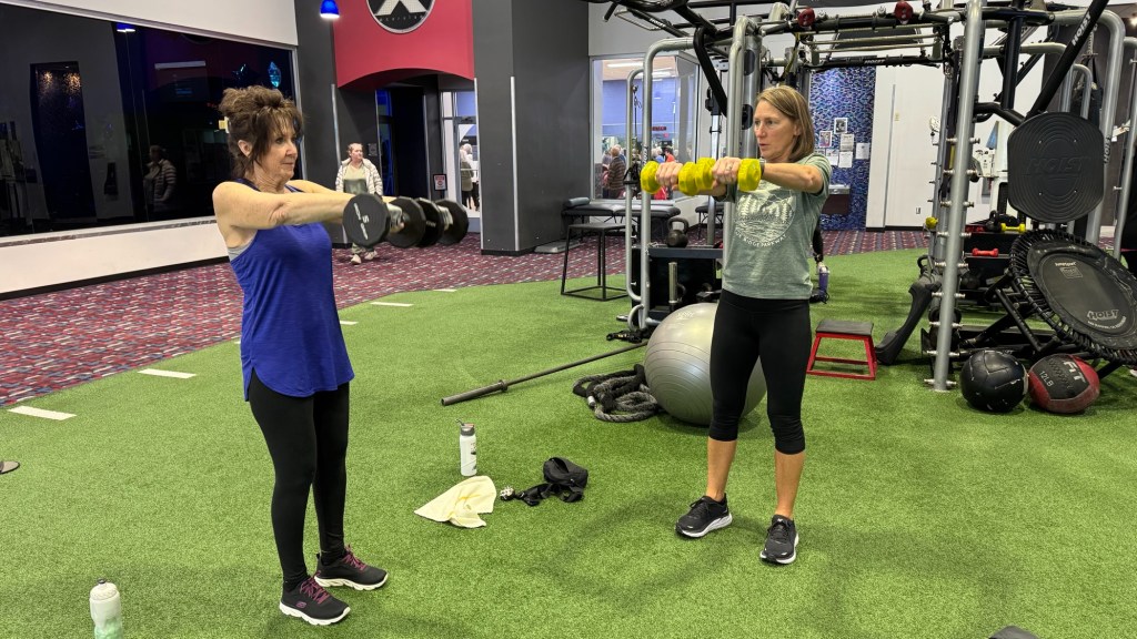 Behind the Scenes of Working Out at the Gym - FITNESS LIFE BY DESIGN